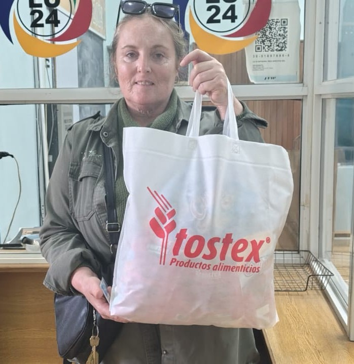 La bolsa con productos Tostex fue para Flor - Lu24